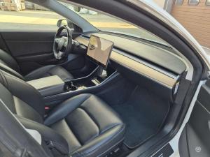 Balts Tesla Model 3 2019 Mažeikiai, ar dzinēja tilpumu 0.00 L un nobraukumu 178 tūkst. km par 13400 €, foto 12 vietnē AUTOMOTO.COM.LV