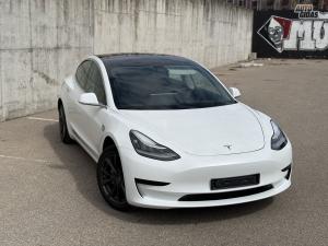 Balts Tesla Model 3 2020 Viļņa, ar dzinēja tilpumu 0.00 L un nobraukumu 171 tūkst. km par 17200 €, foto  vietnē AUTOMOTO.COM.LV
