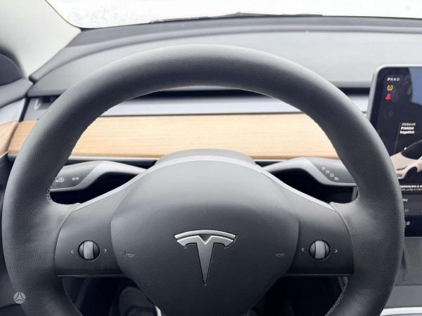 Balts Tesla Model 3 2021 Šauļi, ar dzinēja tilpumu 0.00 L un nobraukumu 22 tūkst. km par 18850 €, foto 11 vietnē AUTOMOTO.COM.LV