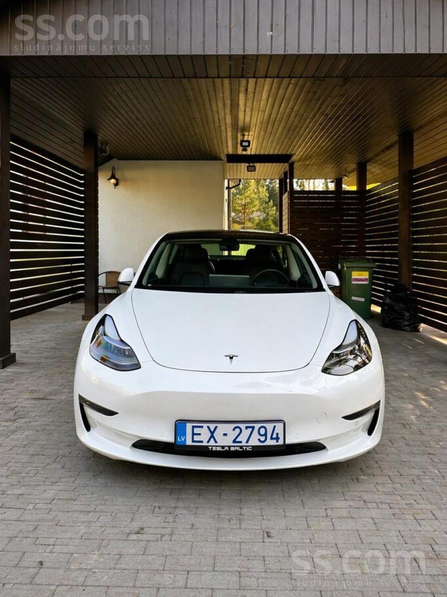 Balts Tesla Model 3 2021 Rīga, ar dzinēja tilpumu 0.00 L un nobraukumu 118 tūkst. km par 22500 €, foto 8 vietnē AUTOMOTO.COM.LV