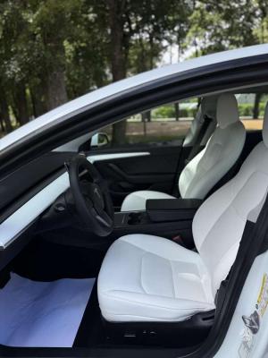 Balts Tesla Model 3 2021 Marijampole, ar dzinēja tilpumu 0.00 L un nobraukumu 100 tūkst. km par 23500 €, foto 10 vietnē AUTOMOTO.COM.LV