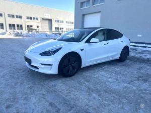 Balts Tesla Model 3 2022 Marijampole, ar dzinēja tilpumu 0.00 L un nobraukumu 94 tūkst. km par 23400 €, foto 4 vietnē AUTOMOTO.COM.LV