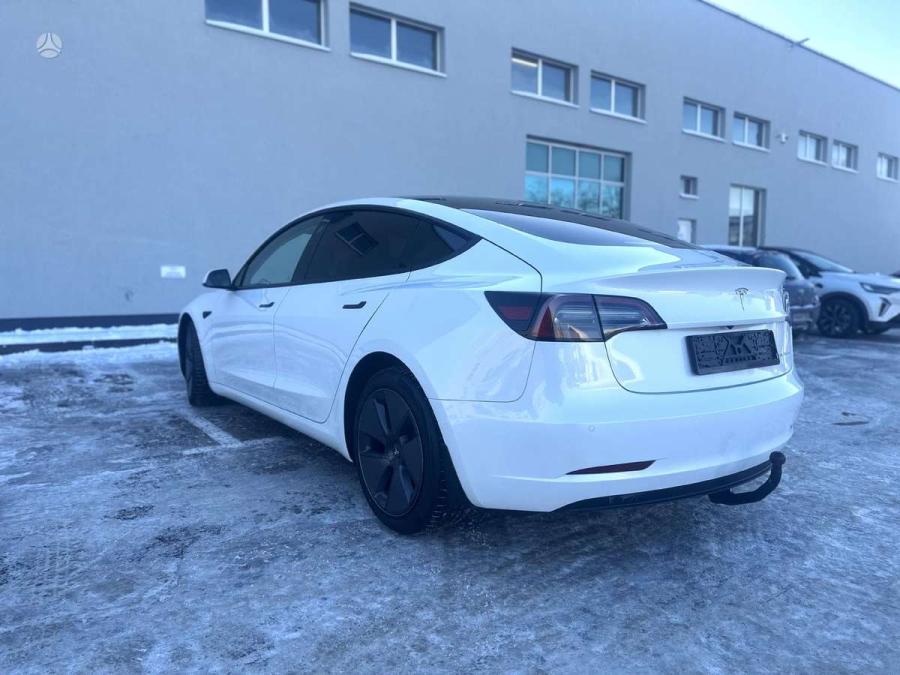 Balts Tesla Model 3 2022 Marijampole, ar dzinēja tilpumu 0.00 L un nobraukumu 94 tūkst. km par 23400 €, foto 9 vietnē AUTOMOTO.COM.LV