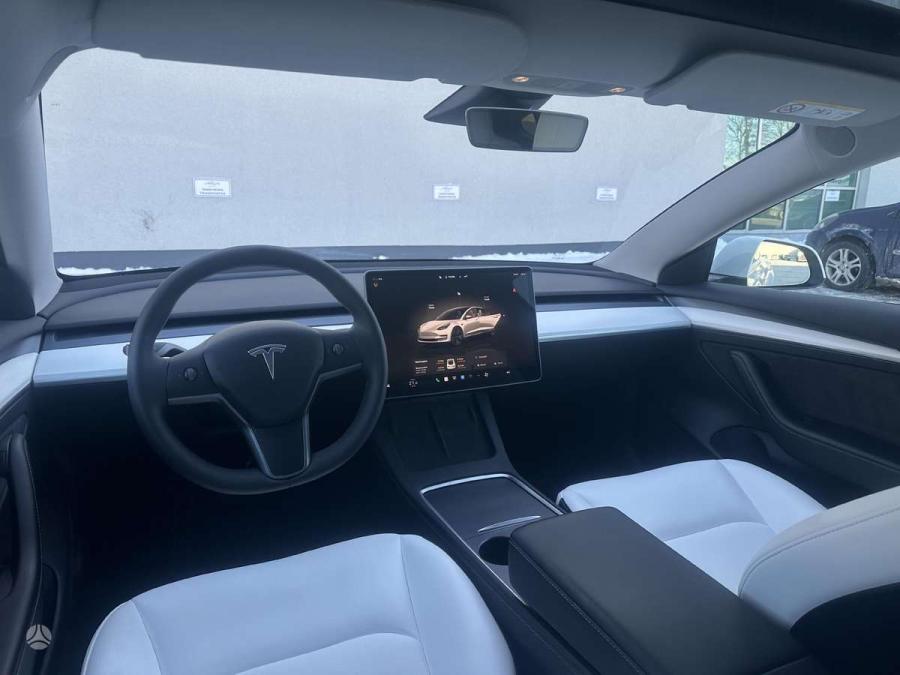 Balts Tesla Model 3 2022 Marijampole, ar dzinēja tilpumu 0.00 L un nobraukumu 94 tūkst. km par 23400 €, foto 17 vietnē AUTOMOTO.COM.LV