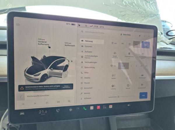 Tesla Model 3 2023 Klaipėda vietnē Balts Tesla Model 3 2023 Klaipėda, ar dzinēja tilpumu 0.00 L un nobraukumu 38 tūkst. km par 7700 €, foto 11 vietnē AUTOMOTO.COM.LV