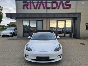 Balts Tesla Model 3 2023 Šauļi, ar dzinēja tilpumu 0.00 L un nobraukumu 88 tūkst. km par 30900 €, foto  vietnē AUTOMOTO.COM.LV