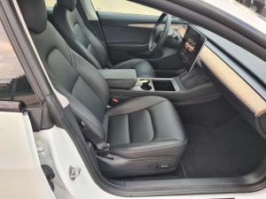 Balts Tesla Model 3 2023 Šauļi, ar dzinēja tilpumu 0.00 L un nobraukumu 88 tūkst. km par 30900 €, foto 17 vietnē AUTOMOTO.COM.LV