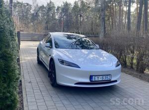 Белый Тесла Модель 3 2024 в Рига, объемом двигателя 0.00 л и пробегом 14 тыс. км за 35000 €, фото 6 на AUTOMOTO.COM.LV