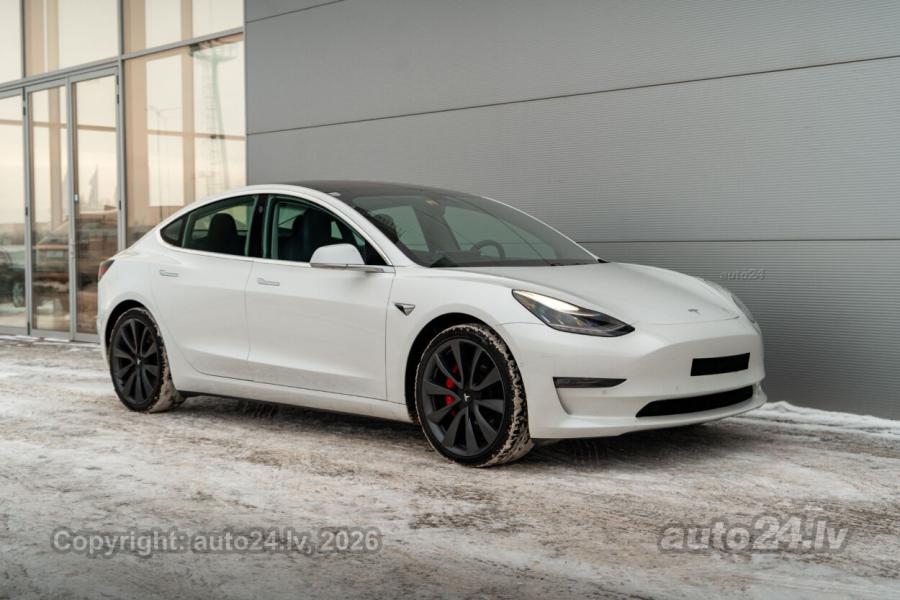 Balts Tesla Model 3 2019 Tartu, ar dzinēja tilpumu 0.00 L un nobraukumu 86 tūkst. km par 25900 €, foto 17 vietnē AUTOMOTO.COM.LV