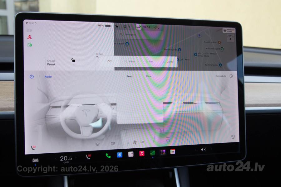 Белый Тесла Модель 3 2019 в Таллин, объемом двигателя 0.00 л и пробегом 129 тыс. км за 22490 €, фото 15 на AUTOMOTO.COM.LV