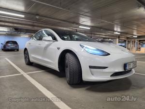 Balts Tesla Model 3 2019 Tallina, ar dzinēja tilpumu 0.00 L un nobraukumu 189 tūkst. km par 19000 €, foto 3 vietnē AUTOMOTO.COM.LV