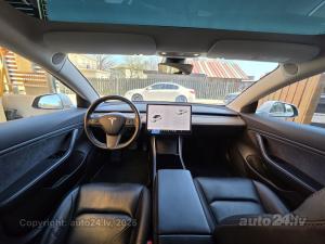 Balts Tesla Model 3 2019 Tallina, ar dzinēja tilpumu 0.00 L un nobraukumu 189 tūkst. km par 19000 €, foto 10 vietnē AUTOMOTO.COM.LV