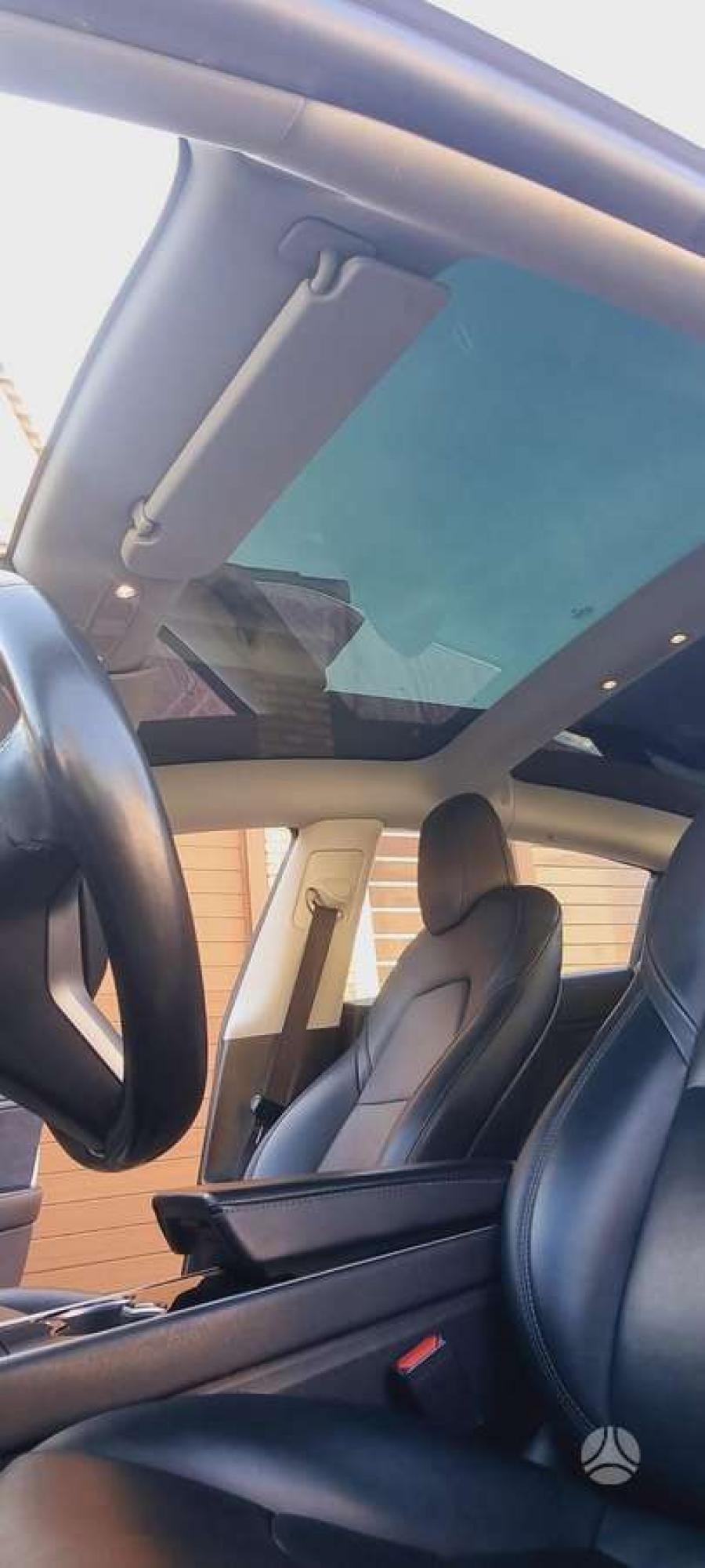 Balts Tesla Model 3 2019 Viļņa, ar dzinēja tilpumu 0.00 L un nobraukumu 277 tūkst. km par 15500 €, foto 5 vietnē AUTOMOTO.COM.LV