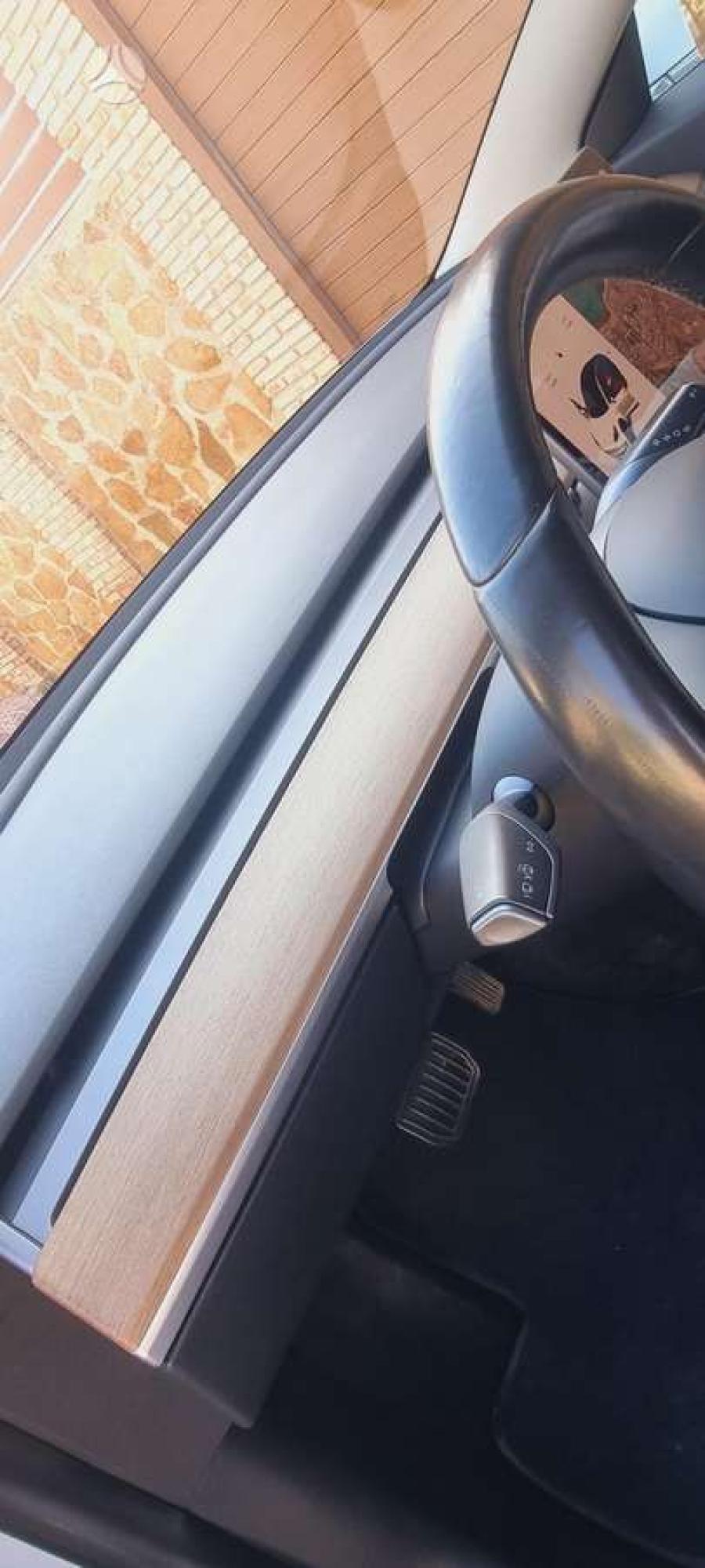 Balts Tesla Model 3 2019 Viļņa, ar dzinēja tilpumu 0.00 L un nobraukumu 277 tūkst. km par 15500 €, foto 8 vietnē AUTOMOTO.COM.LV