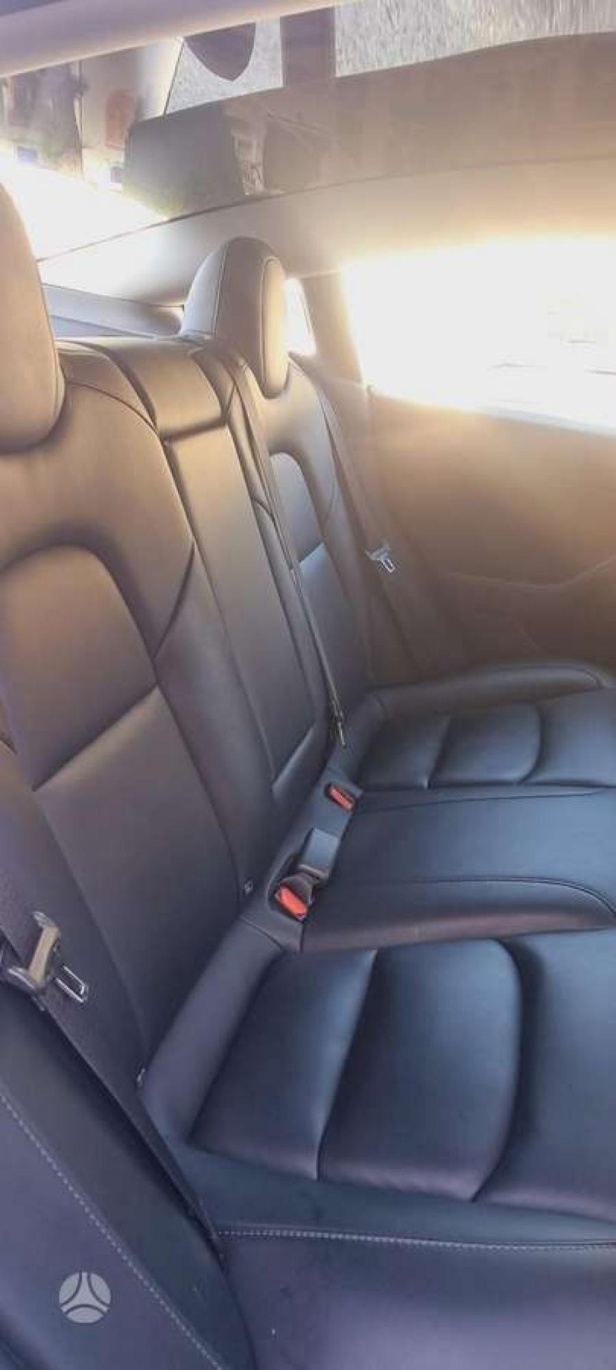 Balts Tesla Model 3 2019 Viļņa, ar dzinēja tilpumu 0.00 L un nobraukumu 277 tūkst. km par 15500 €, foto 11 vietnē AUTOMOTO.COM.LV