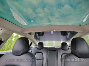 White Tesla Model 3 2019 in Turi, with an engine capacity of 0.00 L and mileage of 145 thousand km for 22999 €, photo 8 on AUTOMOTO.COM.LV