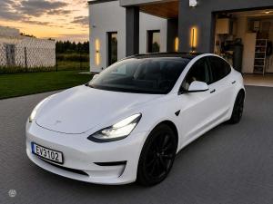 Balts Tesla Model 3 2019 Klaipėda, ar dzinēja tilpumu 0.00 L un nobraukumu 157 tūkst. km par 16000 €, foto  vietnē AUTOMOTO.COM.LV