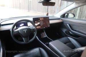 White Tesla Model 3 2019 in Tallinn, with an engine capacity of 0.00 L and mileage of 90 thousand km for 24400 €, photo 19 on AUTOMOTO.COM.LV