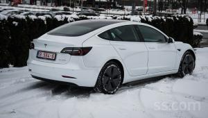 Balts Tesla Model 3 2020 Rīga, ar dzinēja tilpumu 0.00 L un nobraukumu 153 tūkst. km par 19950 €, foto 4 vietnē AUTOMOTO.COM.LV