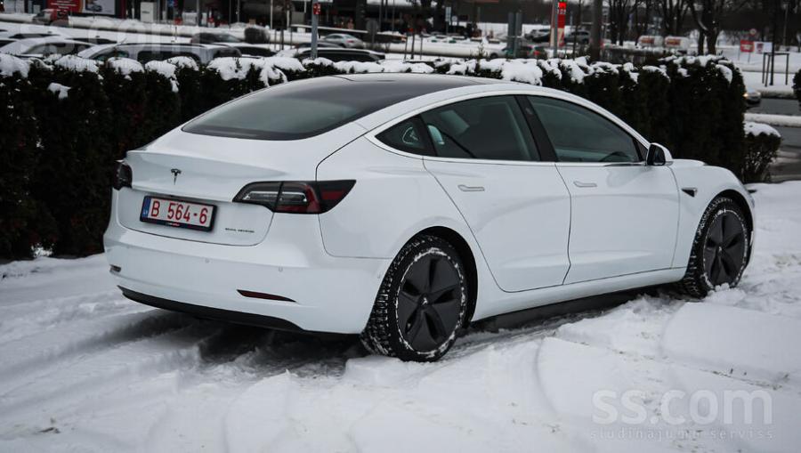 Balts Tesla Model 3 2020 Rīga, ar dzinēja tilpumu 0.00 L un nobraukumu 153 tūkst. km par 19950 €, foto 4 vietnē AUTOMOTO.COM.LV