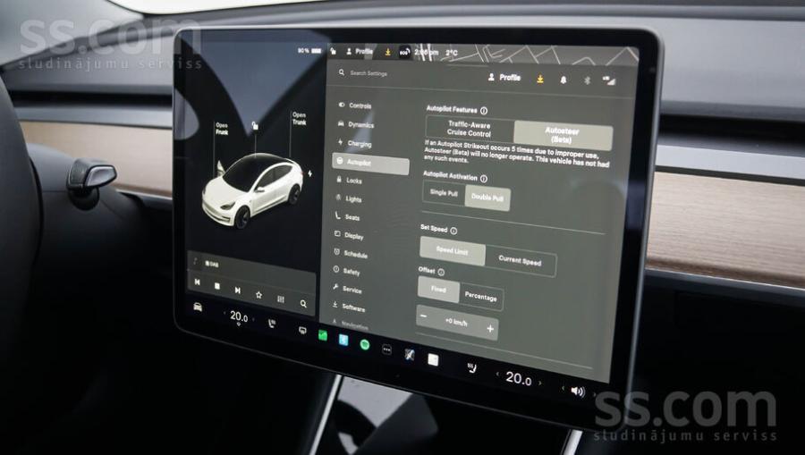 Balts Tesla Model 3 2020 Rīga, ar dzinēja tilpumu 0.00 L un nobraukumu 153 tūkst. km par 19950 €, foto 12 vietnē AUTOMOTO.COM.LV