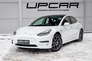 White Tesla Model 3 2020 in Parnu, with an engine capacity of 0.00 L and mileage of 106 thousand km for 17900 €, photo  on AUTOMOTO.COM.LV