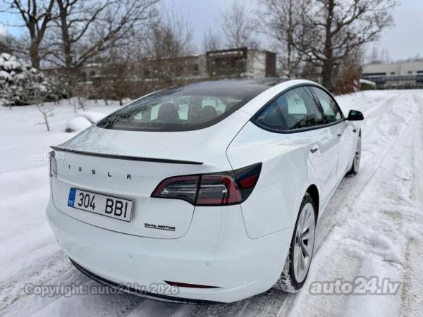 Balts Tesla Model 3 2020 Tallina, ar dzinēja tilpumu 0.00 L un nobraukumu 141 tūkst. km par 23500 €, foto 9 vietnē AUTOMOTO.COM.LV