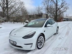 White Tesla Model 3 2020 in Tallinn, with an engine capacity of 0.00 L and mileage of 141 thousand km for 23500 €, photo 3 on AUTOMOTO.COM.LV