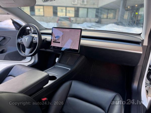 Balts Tesla Model 3 2020 Tallina, ar dzinēja tilpumu 0.00 L un nobraukumu 141 tūkst. km par 23500 €, foto 11 vietnē AUTOMOTO.COM.LV