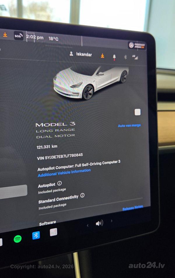 White Tesla Model 3 2020 in Tartu, with an engine capacity of 0.00 L and mileage of 121 thousand km for 23990 €, photo 11 on AUTOMOTO.COM.LV
