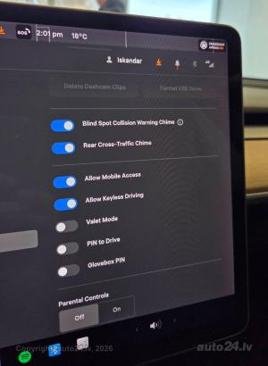 Balts Tesla Model 3 2020 Tartu, ar dzinēja tilpumu 0.00 L un nobraukumu 121 tūkst. km par 23990 €, foto 12 vietnē AUTOMOTO.COM.LV