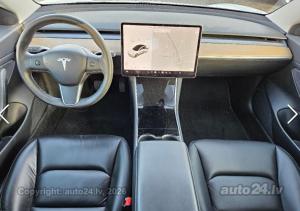 White Tesla Model 3 2020 in Tartu, with an engine capacity of 0.00 L and mileage of 113 thousand km for 22790 €, photo 4 on AUTOMOTO.COM.LV