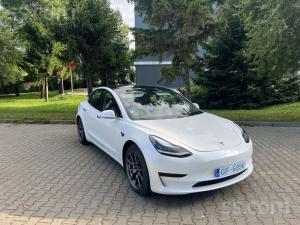 Белый Тесла Модель 3 2020 в Рига, объемом двигателя 0.00 л и пробегом 95 тыс. км за 19999 €, фото 3 на AUTOMOTO.COM.LV