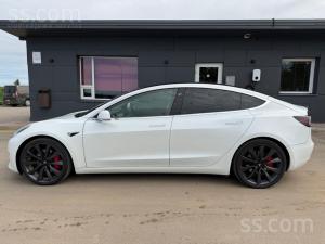 Balts Tesla Model 3 2020 Jēkabpils, ar dzinēja tilpumu 0.00 L un nobraukumu 159 tūkst. km par 21950 €, foto 5 vietnē AUTOMOTO.COM.LV