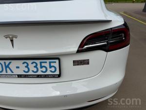 Balts Tesla Model 3 2020 Jēkabpils, ar dzinēja tilpumu 0.00 L un nobraukumu 159 tūkst. km par 21950 €, foto 18 vietnē AUTOMOTO.COM.LV