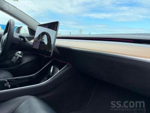 Balts Tesla Model 3 2020 Jēkabpils, ar dzinēja tilpumu 0.00 L un nobraukumu 159 tūkst. km par 21950 €, foto 20 vietnē AUTOMOTO.COM.LV