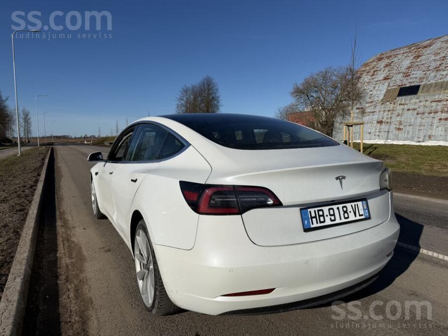 Balts Tesla Model 3 2020 Jelgava, ar dzinēja tilpumu 0.00 L un nobraukumu 99 tūkst. km par 12500 €, foto 9 vietnē AUTOMOTO.COM.LV