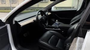 Balts Tesla Model 3 2020 Rīga, ar dzinēja tilpumu 0.00 L un nobraukumu 103 tūkst. km par 24800 €, foto 6 vietnē AUTOMOTO.COM.LV