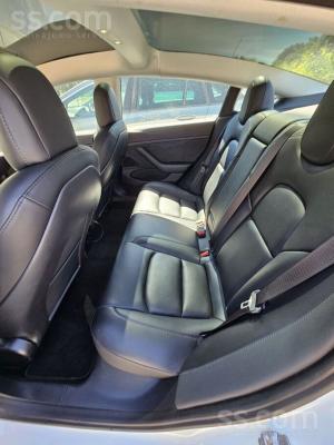 Balts Tesla Model 3 2020 Rīga, ar dzinēja tilpumu 0.00 L un nobraukumu 72 tūkst. km par 23900 €, foto 11 vietnē AUTOMOTO.COM.LV