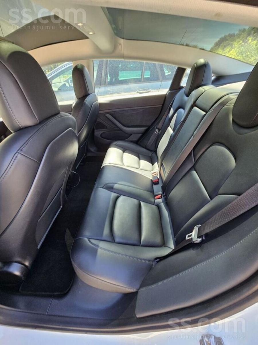 Balts Tesla Model 3 2020 Rīga, ar dzinēja tilpumu 0.00 L un nobraukumu 72 tūkst. km par 23900 €, foto 11 vietnē AUTOMOTO.COM.LV