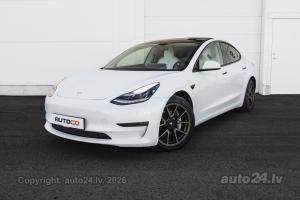 Balts Tesla Model 3 2020 Tallina, ar dzinēja tilpumu 0.00 L un nobraukumu 95 tūkst. km par 29999 €, foto  vietnē AUTOMOTO.COM.LV