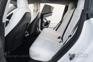 Balts Tesla Model 3 2020 Tallina, ar dzinēja tilpumu 0.00 L un nobraukumu 95 tūkst. km par 29999 €, foto 14 vietnē AUTOMOTO.COM.LV