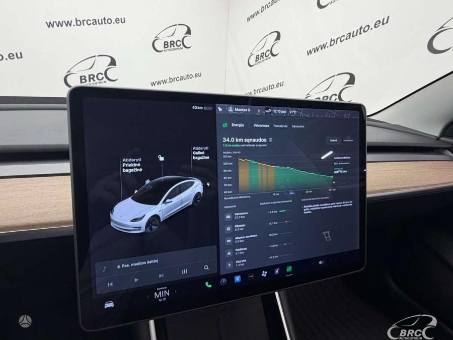 White Tesla Model 3 2020 in Vilnius, with an engine capacity of 0.00 L and mileage of 172 thousand km for 15900 €, photo 28 on AUTOMOTO.COM.LV