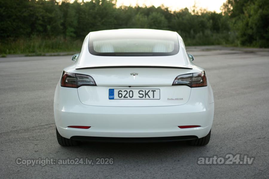 Balts Tesla Model 3 2020 Pērnava, ar dzinēja tilpumu 0.00 L un nobraukumu 62 tūkst. km par 21990 €, foto 6 vietnē AUTOMOTO.COM.LV