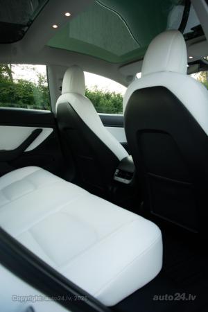 Balts Tesla Model 3 2020 Pērnava, ar dzinēja tilpumu 0.00 L un nobraukumu 62 tūkst. km par 21990 €, foto 17 vietnē AUTOMOTO.COM.LV