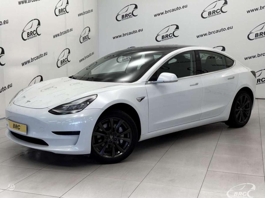 Balts Tesla Model 3 2020 Viļņa, ar dzinēja tilpumu 0.00 L un nobraukumu 172 tūkst. km par 15600 €, foto 1 vietnē AUTOMOTO.COM.LV