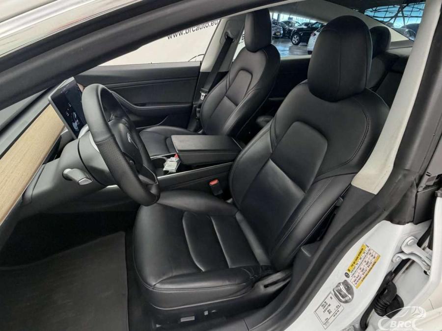 Balts Tesla Model 3 2020 Viļņa, ar dzinēja tilpumu 0.00 L un nobraukumu 172 tūkst. km par 15600 €, foto 21 vietnē AUTOMOTO.COM.LV