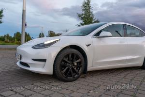 Balts Tesla Model 3 2020 Tallina, ar dzinēja tilpumu 0.00 L un nobraukumu 215 tūkst. km par 19999 €, foto 7 vietnē AUTOMOTO.COM.LV