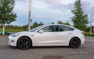 Balts Tesla Model 3 2020 Tallina, ar dzinēja tilpumu 0.00 L un nobraukumu 215 tūkst. km par 19999 €, foto 8 vietnē AUTOMOTO.COM.LV