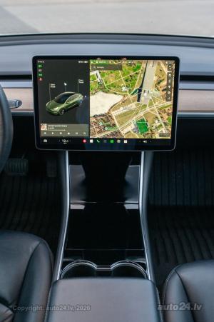 Balts Tesla Model 3 2020 Tallina, ar dzinēja tilpumu 0.00 L un nobraukumu 215 tūkst. km par 19999 €, foto 14 vietnē AUTOMOTO.COM.LV